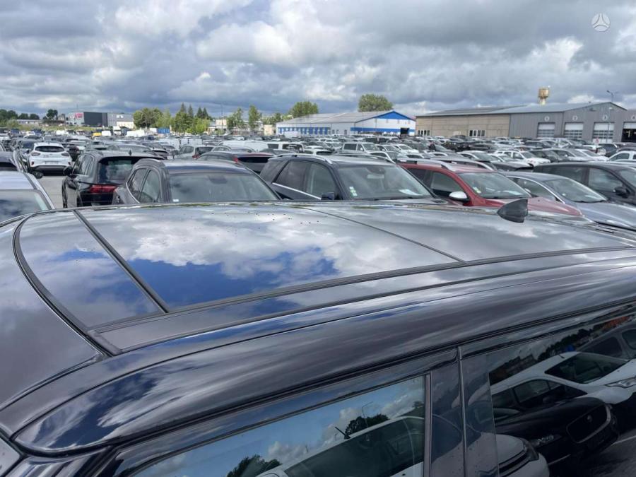 Grey Land Rover Range Rover Sport 2018 in Taurage, with an engine capacity of 5.00 L and mileage of 229 thousand km for 25500 €, photo 14 on AUTOMOTO.COM.LV