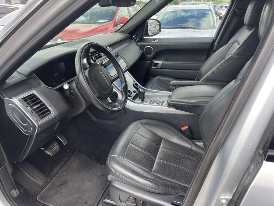 Grey Land Rover Range Rover Sport 2018 in Taurage, with an engine capacity of 5.00 L and mileage of 229 thousand km for 25500 €, photo 19 on AUTOMOTO.COM.LV