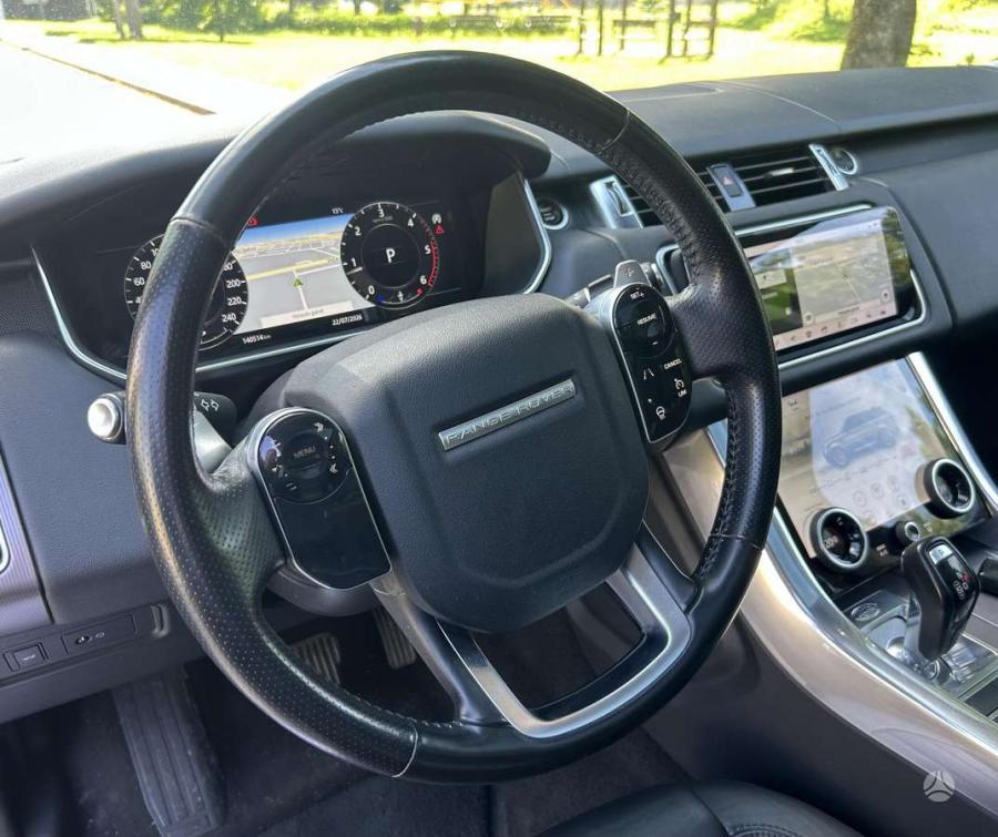 Grey Land Rover Range Rover Sport 2018 in Taurage, with an engine capacity of 2.00 L and mileage of 140 thousand km for 20700 €, photo 10 on AUTOMOTO.COM.LV