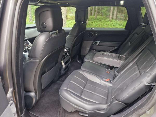 Pelēks Land Rover Range Rover Sport 2018 Tauragė, ar dzinēja tilpumu 2.00 L un nobraukumu 220 tūkst. km par 26700 €, foto 8 vietnē AUTOMOTO.COM.LV