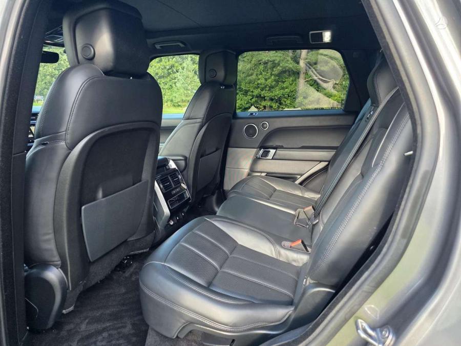Grey Land Rover Range Rover Sport 2018 in Telschi, with an engine capacity of 2.99 L and mileage of 218 thousand km for 23500 €, photo 29 on AUTOMOTO.COM.LV