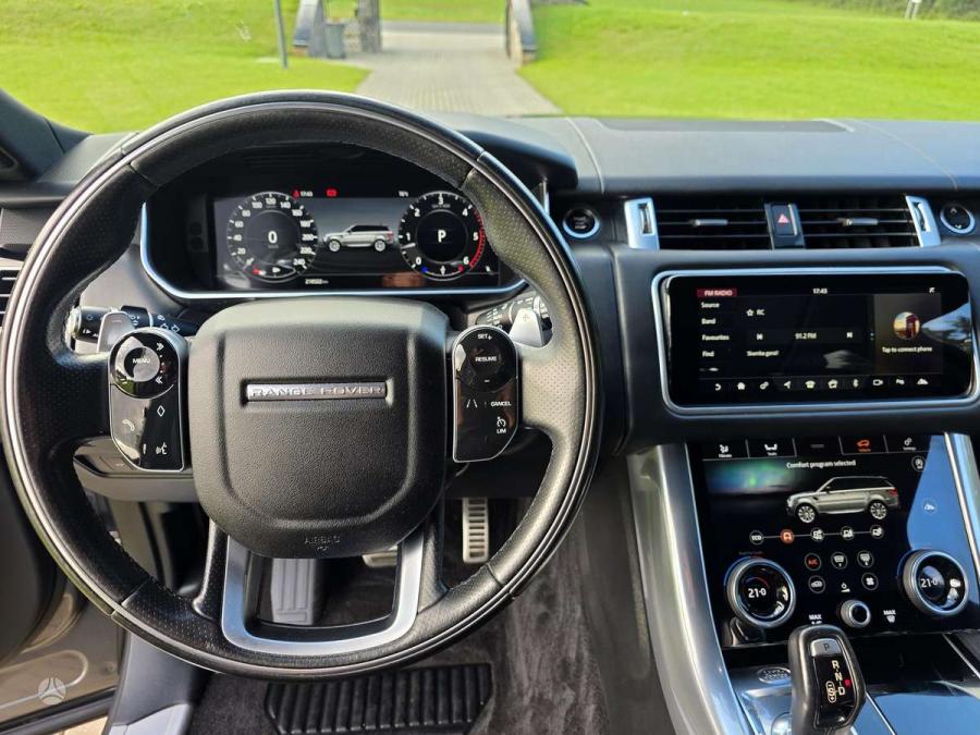 Grey Land Rover Range Rover Sport 2018 in Telschi, with an engine capacity of 2.99 L and mileage of 218 thousand km for 23500 €, photo 37 on AUTOMOTO.COM.LV