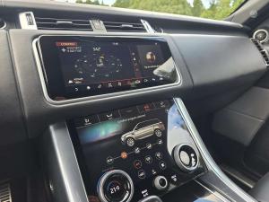 Grey Land Rover Range Rover Sport 2018 in Telschi, with an engine capacity of 2.99 L and mileage of 218 thousand km for 23500 €, photo 41 on AUTOMOTO.COM.LV