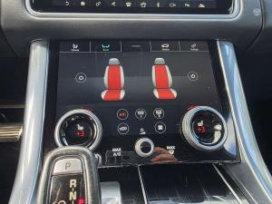 Grey Land Rover Range Rover Sport 2018 in Telschi, with an engine capacity of 2.99 L and mileage of 218 thousand km for 23500 €, photo 43 on AUTOMOTO.COM.LV