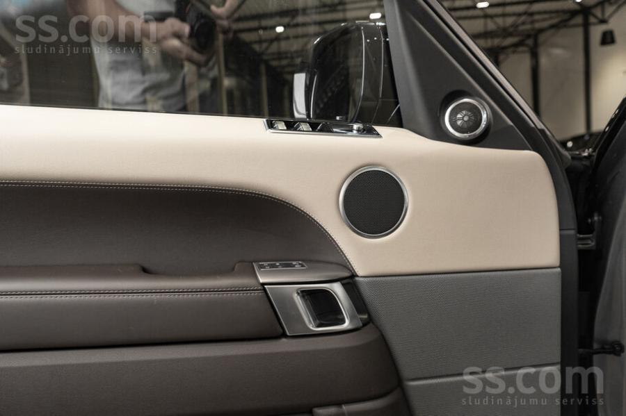 Pelēks Land Rover Range Rover Sport 2018 Rīga, ar dzinēja tilpumu 3.00 L un nobraukumu 47 tūkst. km par 34900 €, foto 16 vietnē AUTOMOTO.COM.LV