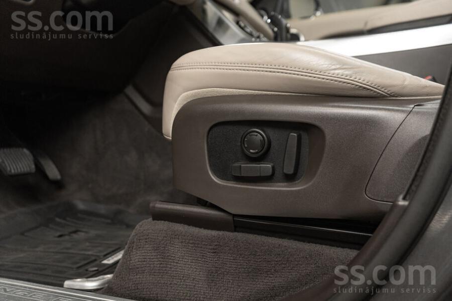 Pelēks Land Rover Range Rover Sport 2018 Rīga, ar dzinēja tilpumu 3.00 L un nobraukumu 47 tūkst. km par 34900 €, foto 18 vietnē AUTOMOTO.COM.LV