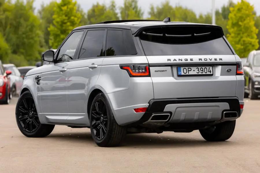 Grey Land Rover Range Rover Sport 2019 in Jelgava, with an engine capacity of 3.00 L and mileage of 321 thousand km for 21500 €, photo 7 on AUTOMOTO.COM.LV