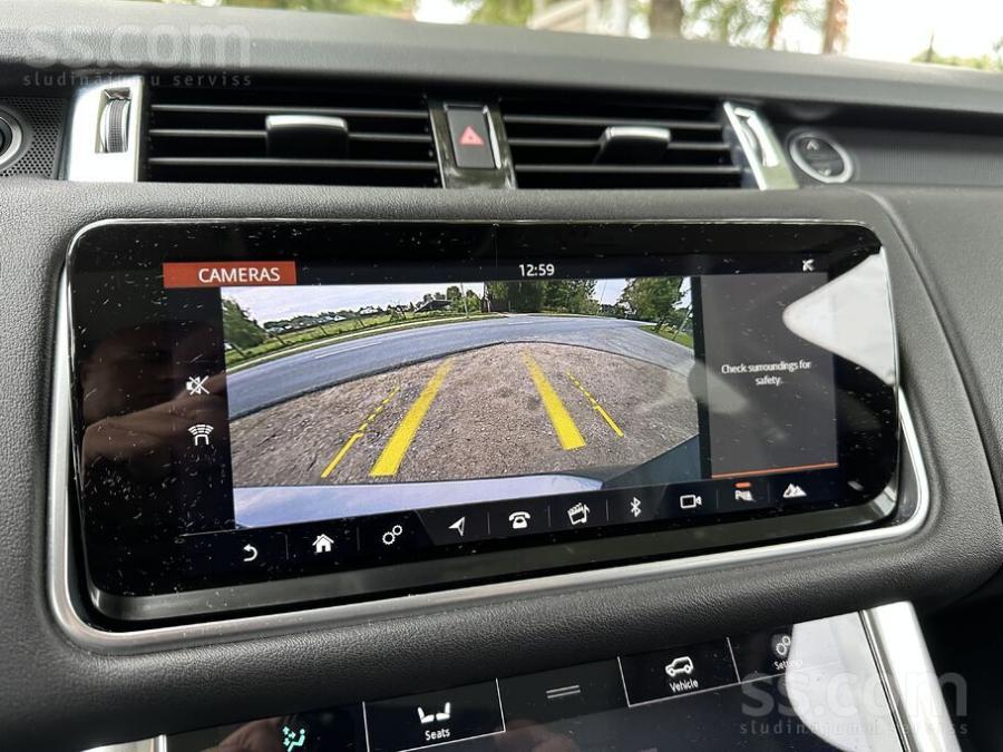 Pelēks Land Rover Range Rover Sport 2020 Rīga, ar dzinēja tilpumu 3.00 L un nobraukumu 99 tūkst. km par 28500 €, foto 26 vietnē AUTOMOTO.COM.LV