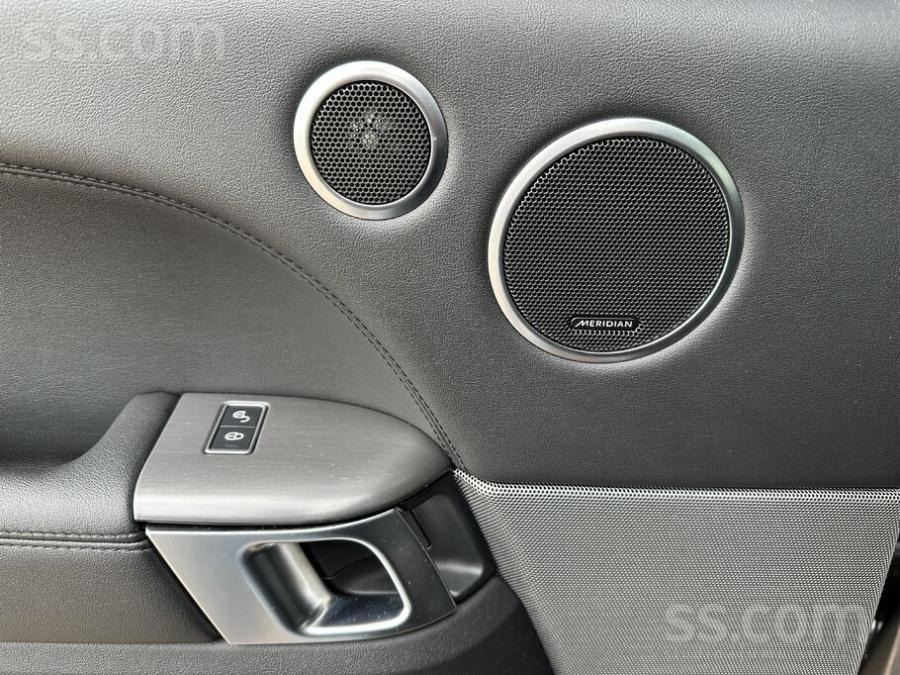 Pelēks Land Rover Range Rover Sport 2020 Rīga, ar dzinēja tilpumu 3.00 L un nobraukumu 99 tūkst. km par 28500 €, foto 29 vietnē AUTOMOTO.COM.LV
