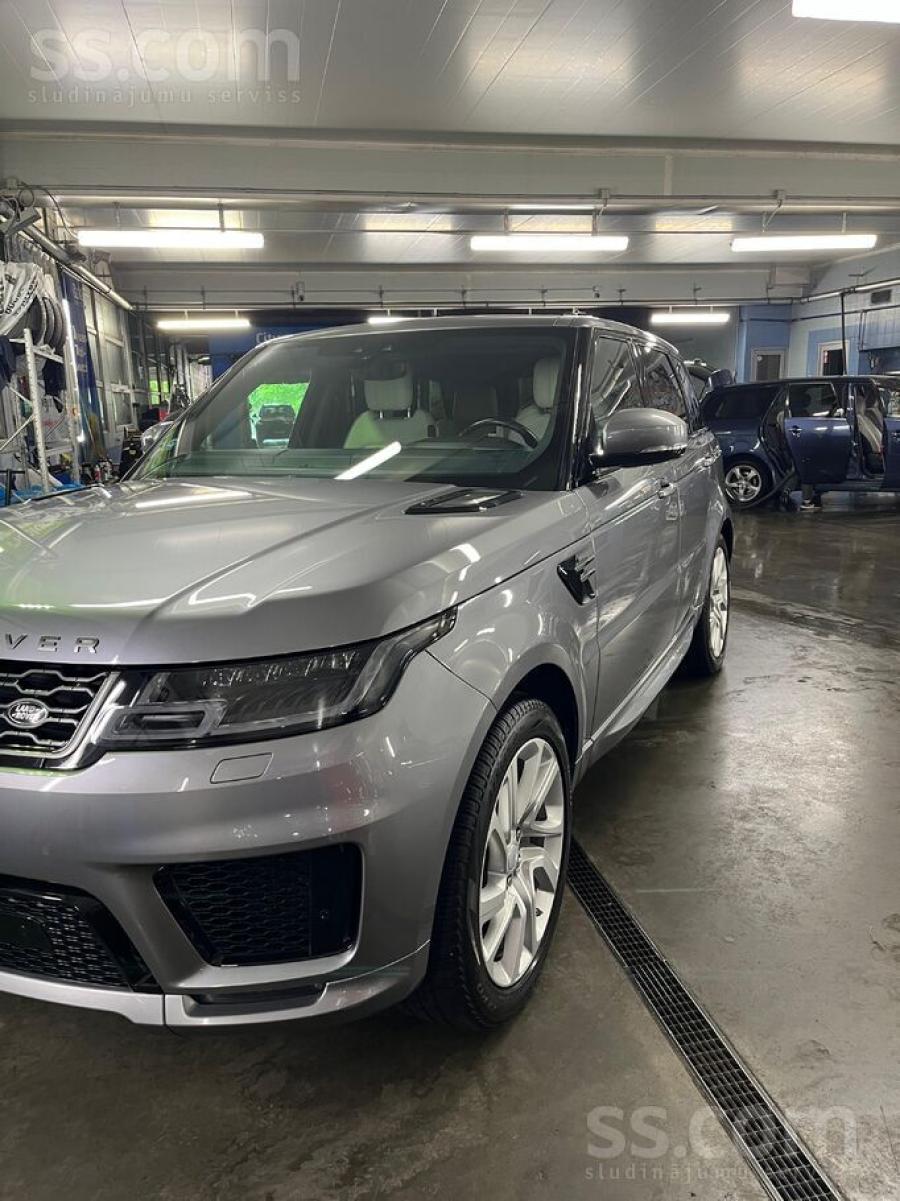 Grey Land Rover Range Rover Sport 2021 in Riga, with an engine capacity of 3.00 L and mileage of 175 thousand km for 39900 €, photo 7 on AUTOMOTO.COM.LV
