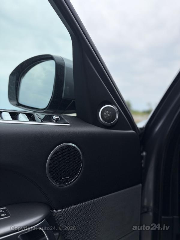 Pelēks Land Rover Range Rover Sport 2021 Tallina, ar dzinēja tilpumu 3.00 L un nobraukumu 56 tūkst. km par 58440 €, foto 5 vietnē AUTOMOTO.COM.LV