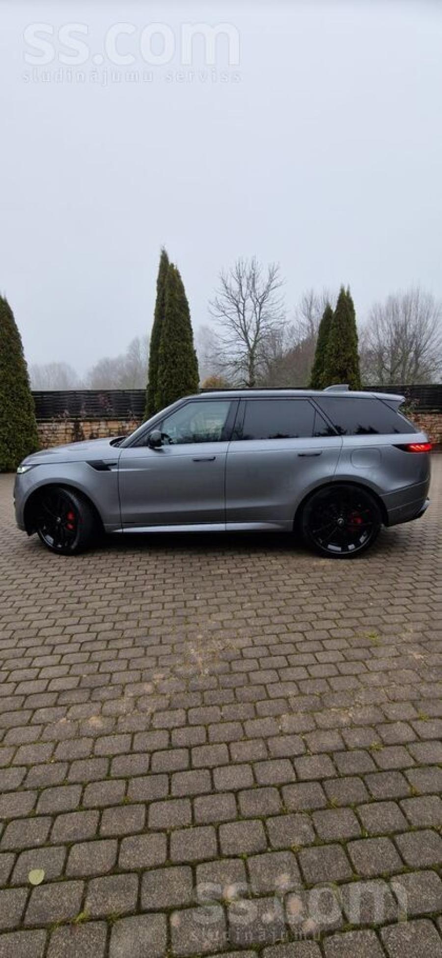 Pelēks Land Rover Range Rover Sport 2022 Rīga, ar dzinēja tilpumu 3.00 L un nobraukumu 37 tūkst. km par 105995 €, foto 5 vietnē AUTOMOTO.COM.LV