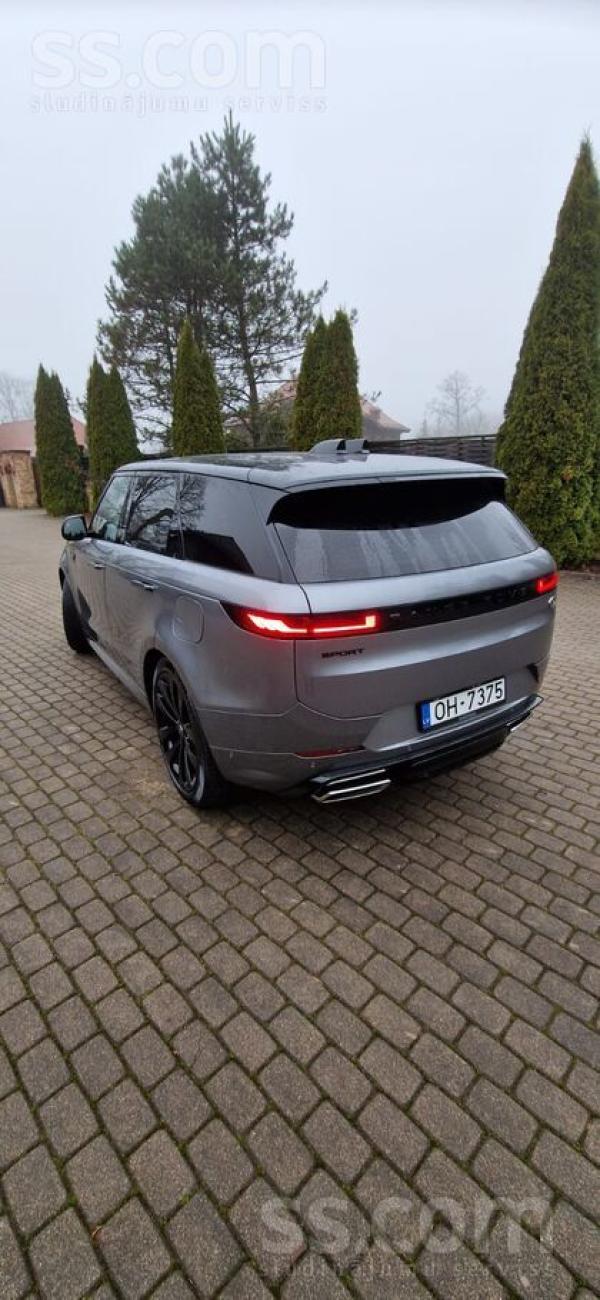 Pelēks Land Rover Range Rover Sport 2022 Rīga, ar dzinēja tilpumu 3.00 L un nobraukumu 37 tūkst. km par 105995 €, foto 9 vietnē AUTOMOTO.COM.LV