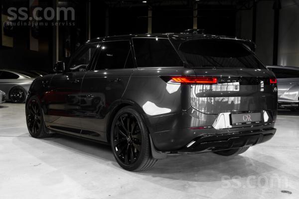 Grey Land Rover Range Rover Sport 2023 in Riga, with an engine capacity of 3.00 L and mileage of 54 thousand km for 91000 €, photo 6 on AUTOMOTO.COM.LV