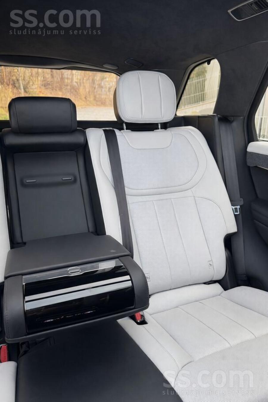 Pelēks Land Rover Range Rover Sport 2023 Rīga, ar dzinēja tilpumu 3.00 L un nobraukumu 50 tūkst. km par 85000 €, foto 16 vietnē AUTOMOTO.COM.LV