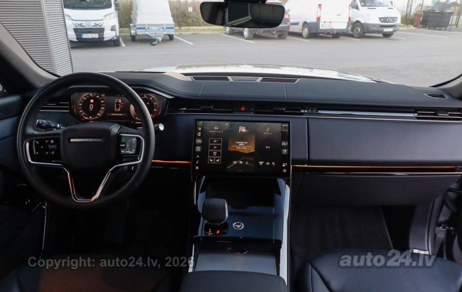 Grey Land Rover Range Rover Sport 2024 in Tallinn, with an engine capacity of 3.00 L and mileage of 19 thousand km for 99000 €, photo 15 on AUTOMOTO.COM.LV