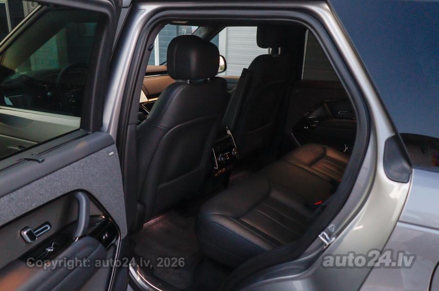 Grey Land Rover Range Rover Sport 2024 in Tallinn, with an engine capacity of 3.00 L and mileage of 19 thousand km for 99000 €, photo 21 on AUTOMOTO.COM.LV