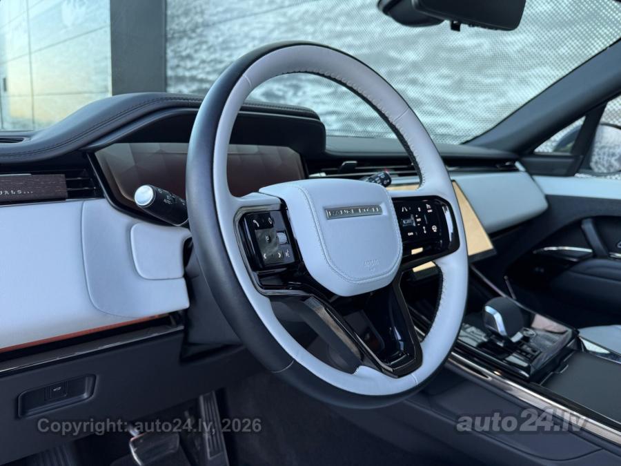 Grey Land Rover Range Rover Sport 2024 in Tallinn, with an engine capacity of 3.00 L and mileage of 76 thousand km for 89900 €, photo 12 on AUTOMOTO.COM.LV
