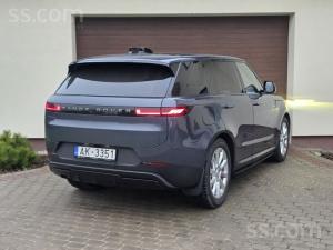 Pelēks Land Rover Range Rover Sport 2025 Rīga, ar dzinēja tilpumu 3.00 L un nobraukumu 12 tūkst. km par 89996 €, foto 7 vietnē AUTOMOTO.COM.LV
