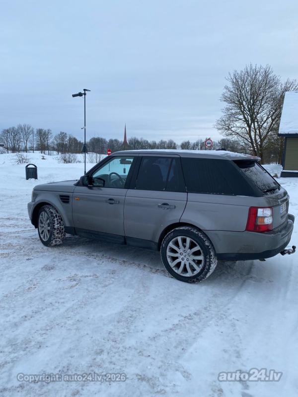 Pelēks Land Rover Range Rover Sport 2007 Rakvere, ar dzinēja tilpumu 2.70 L un nobraukumu 243 tūkst. km par 3380 €, foto 8 vietnē AUTOMOTO.COM.LV