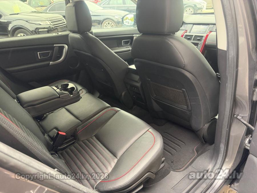 Pelēks Land Rover Range Rover Sport 2017 Veru, ar dzinēja tilpumu 0.00 L un nobraukumu 155 tūkst. km par 11900 €, foto 9 vietnē AUTOMOTO.COM.LV