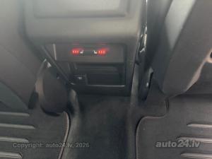 Pelēks Land Rover Range Rover Sport 2017 Veru, ar dzinēja tilpumu 0.00 L un nobraukumu 155 tūkst. km par 11900 €, foto 15 vietnē AUTOMOTO.COM.LV