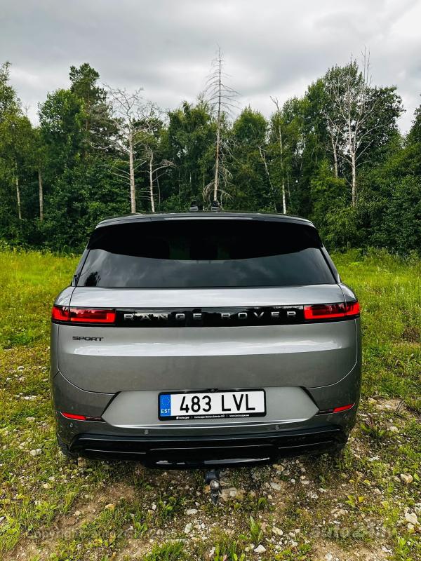 Grey Land Rover Range Rover Sport 2025 in Tallinn, with an engine capacity of 3.00 L and mileage of 16 thousand km for 108000 €, photo 8 on AUTOMOTO.COM.LV