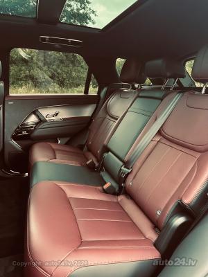 Pelēks Land Rover Range Rover Sport 2025 Tallina, ar dzinēja tilpumu 3.00 L un nobraukumu 16 tūkst. km par 108000 €, foto 11 vietnē AUTOMOTO.COM.LV