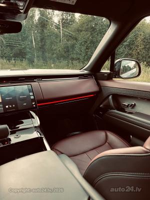 Pelēks Land Rover Range Rover Sport 2025 Tallina, ar dzinēja tilpumu 3.00 L un nobraukumu 16 tūkst. km par 108000 €, foto 12 vietnē AUTOMOTO.COM.LV