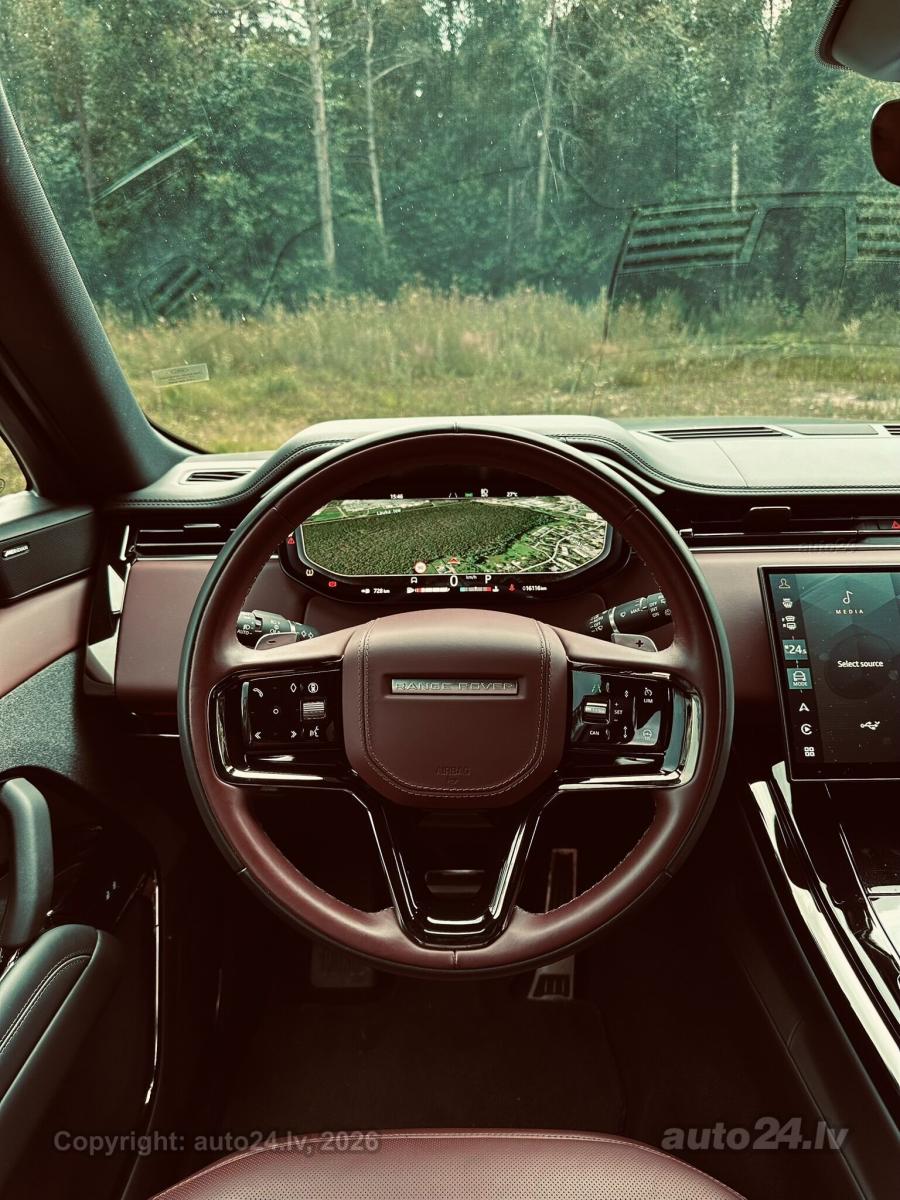 Pelēks Land Rover Range Rover Sport 2025 Tallina, ar dzinēja tilpumu 3.00 L un nobraukumu 16 tūkst. km par 108000 €, foto 16 vietnē AUTOMOTO.COM.LV
