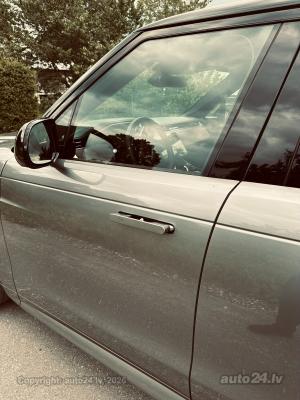 Pelēks Land Rover Range Rover Sport 2025 Tallina, ar dzinēja tilpumu 3.00 L un nobraukumu 16 tūkst. km par 108000 €, foto 24 vietnē AUTOMOTO.COM.LV