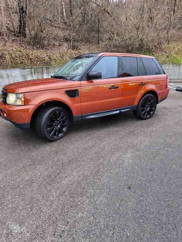 Oranžs Land Rover Range Rover Sport 2006 Viļņa, ar dzinēja tilpumu 4.20 L un nobraukumu 210 tūkst. km par 7800 €, foto 1 vietnē AUTOMOTO.COM.LV