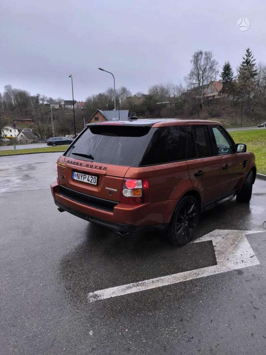 Oranžs Land Rover Range Rover Sport 2006 Viļņa, ar dzinēja tilpumu 4.20 L un nobraukumu 210 tūkst. km par 7800 €, foto 4 vietnē AUTOMOTO.COM.LV