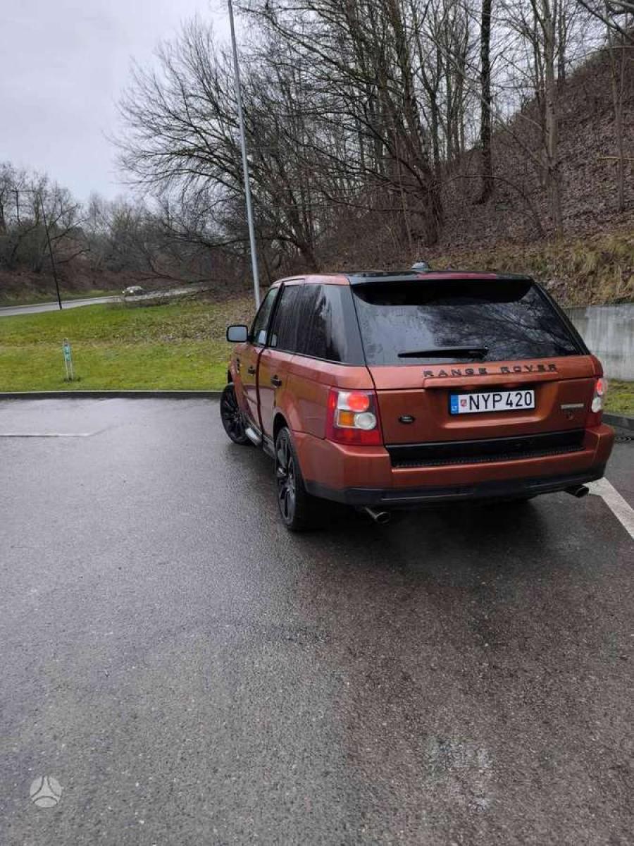 Oranžs Land Rover Range Rover Sport 2006 Viļņa, ar dzinēja tilpumu 4.20 L un nobraukumu 210 tūkst. km par 7800 €, foto 6 vietnē AUTOMOTO.COM.LV