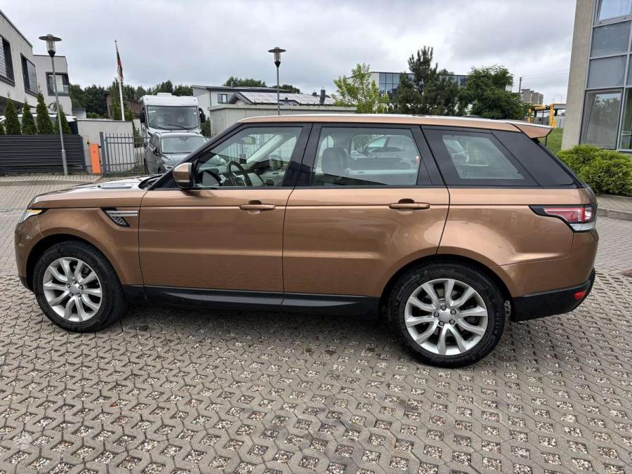 Oranžs Land Rover Range Rover Sport 2016 Kauņa, ar dzinēja tilpumu 2.99 L un nobraukumu 160 tūkst. km par 16999 €, foto 5 vietnē AUTOMOTO.COM.LV