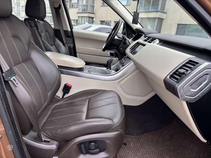 Oranžs Land Rover Range Rover Sport 2016 Kauņa, ar dzinēja tilpumu 2.99 L un nobraukumu 160 tūkst. km par 16999 €, foto 25 vietnē AUTOMOTO.COM.LV