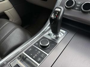 Oranžs Land Rover Range Rover Sport 2016 Kauņa, ar dzinēja tilpumu 2.99 L un nobraukumu 160 tūkst. km par 16999 €, foto 30 vietnē AUTOMOTO.COM.LV