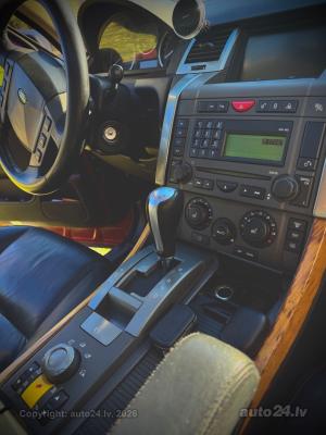 Sarkans Land Rover Range Rover Sport 2006 Tallina, ar dzinēja tilpumu 4.40 L un nobraukumu 230 tūkst. km par 6500 €, foto 10 vietnē AUTOMOTO.COM.LV