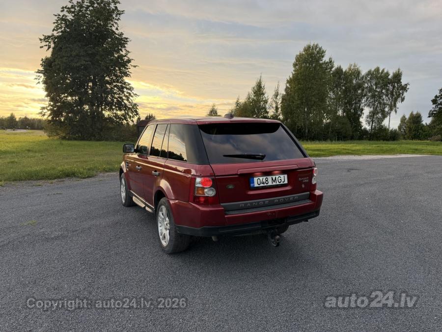 Red Land Rover Range Rover Sport 2006 in Tallinn, with an engine capacity of 2.70 L and mileage of 284 thousand km for 3200 €, photo 9 on AUTOMOTO.COM.LV