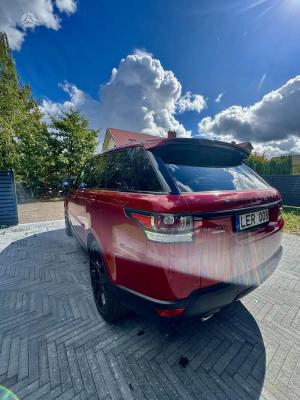 Red Land Rover Range Rover Sport 2015 in Siauliai, with an engine capacity of 2.99 L and mileage of 182 thousand km for 17500 €, photo 12 on AUTOMOTO.COM.LV