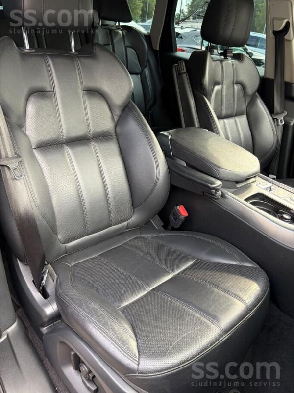 Sarkans Land Rover Range Rover Sport 2017 Rīga, ar dzinēja tilpumu 3.00 L un nobraukumu 258 tūkst. km par 13990 €, foto 7 vietnē AUTOMOTO.COM.LV