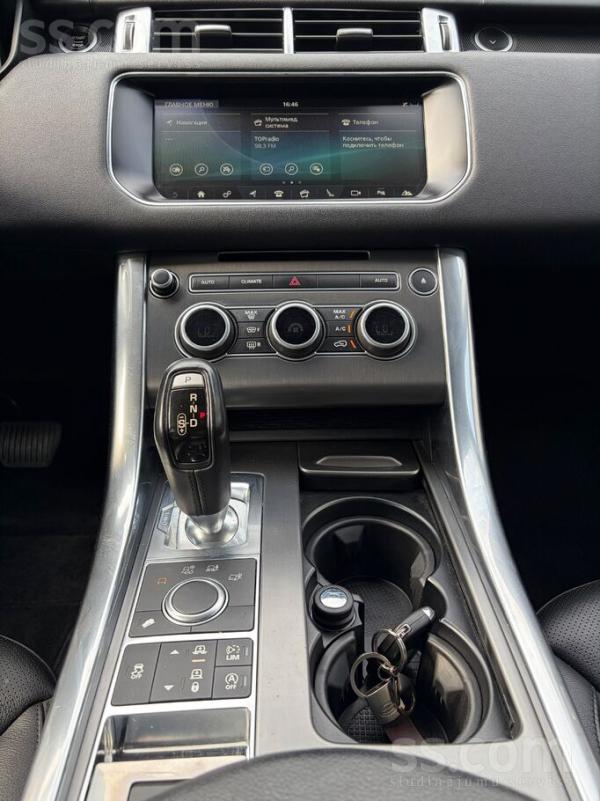 Red Land Rover Range Rover Sport 2017 in Riga, with an engine capacity of 3.00 L and mileage of 258 thousand km for 13990 €, photo 9 on AUTOMOTO.COM.LV