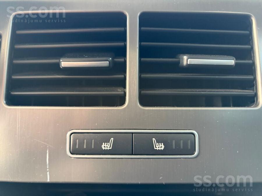 Sarkans Land Rover Range Rover Sport 2017 Rīga, ar dzinēja tilpumu 3.00 L un nobraukumu 258 tūkst. km par 13990 €, foto 14 vietnē AUTOMOTO.COM.LV