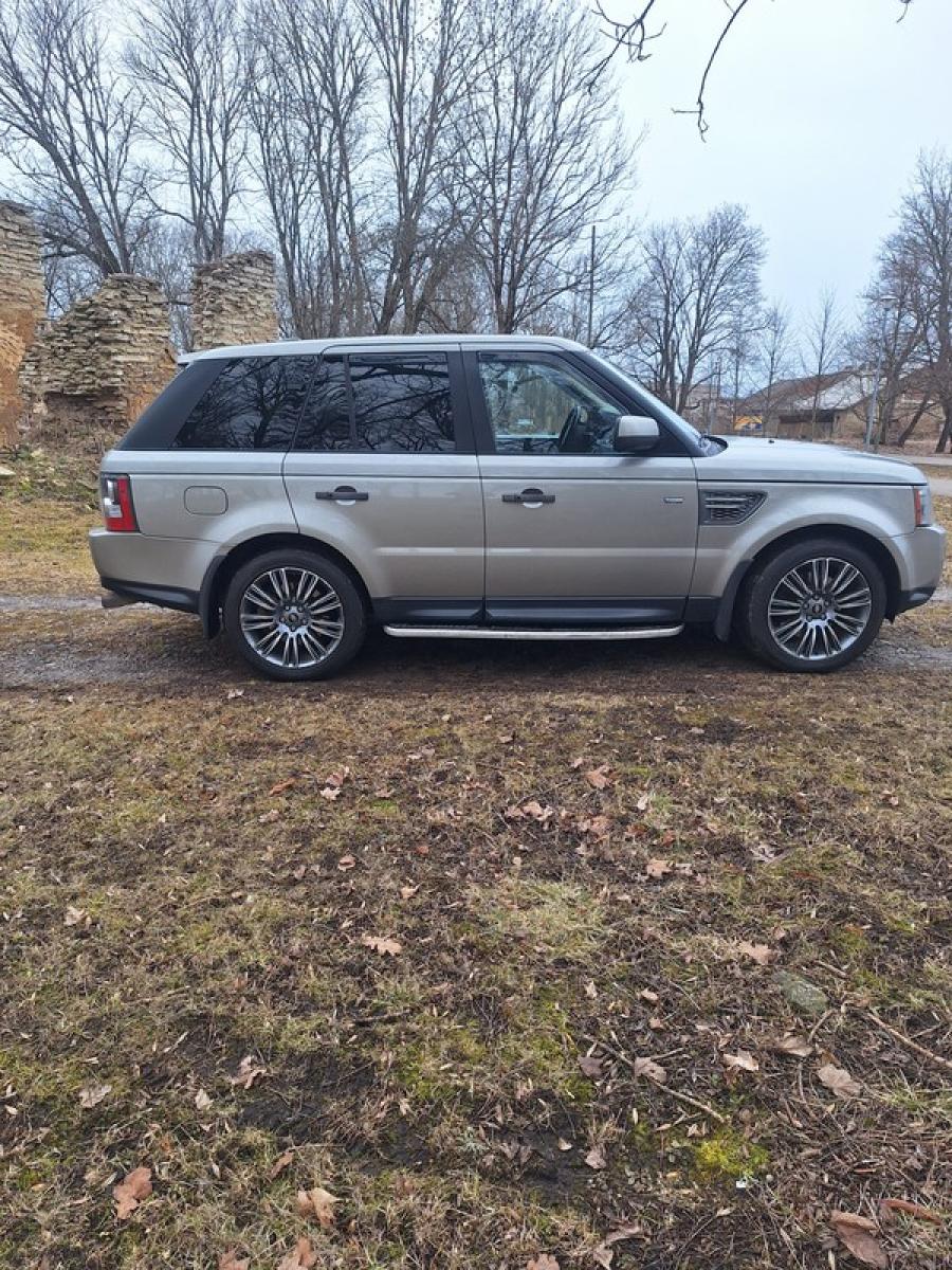Land Rover Range Rover Sport 2009 Kohtla-Jerve, ar dzinēja tilpumu 3.60 L un nobraukumu 285 tūkst. km par 8000 €, foto 19 vietnē AUTOMOTO.COM.LV