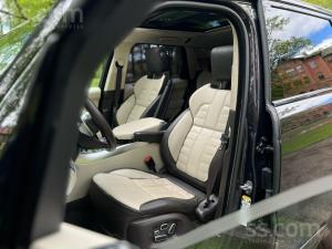 Violets Land Rover Range Rover Sport 2014 Cēsis, ar dzinēja tilpumu 3.00 L un nobraukumu 131 tūkst. km par 24990 €, foto 14 vietnē AUTOMOTO.COM.LV