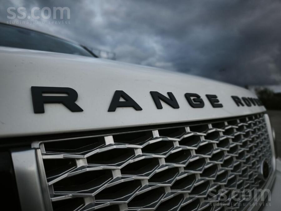 White Land Rover Range Rover Sport 2006 in Riga, with an engine capacity of 2.70 L and mileage of 279 thousand km for 6299 €, photo 16 on AUTOMOTO.COM.LV
