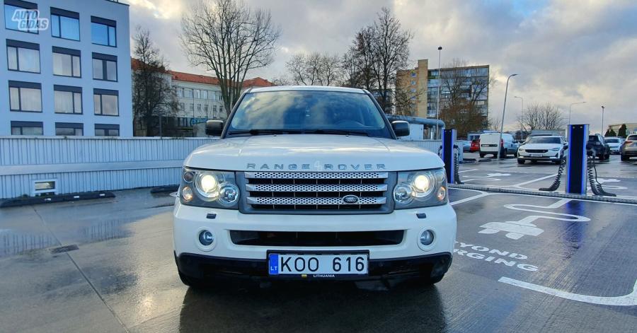 White Land Rover Range Rover Sport 2008 in Vilnius, with an engine capacity of 2.70 L and mileage of 200 thousand km for 3499 €, photo 6 on AUTOMOTO.COM.LV