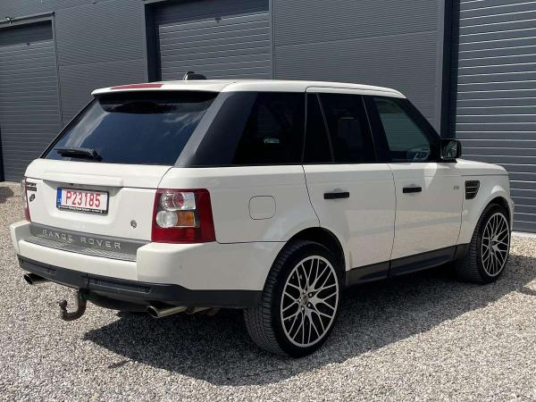 Balts Land Rover Range Rover Sport 2008 Utena, ar dzinēja tilpumu 4.20 L un nobraukumu 293 tūkst. km par 5650 €, foto 3 vietnē AUTOMOTO.COM.LV