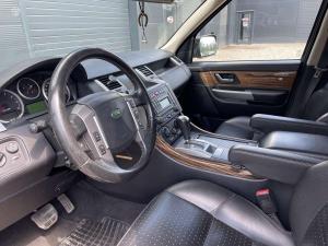 Balts Land Rover Range Rover Sport 2008 Utena, ar dzinēja tilpumu 4.20 L un nobraukumu 293 tūkst. km par 5650 €, foto 8 vietnē AUTOMOTO.COM.LV