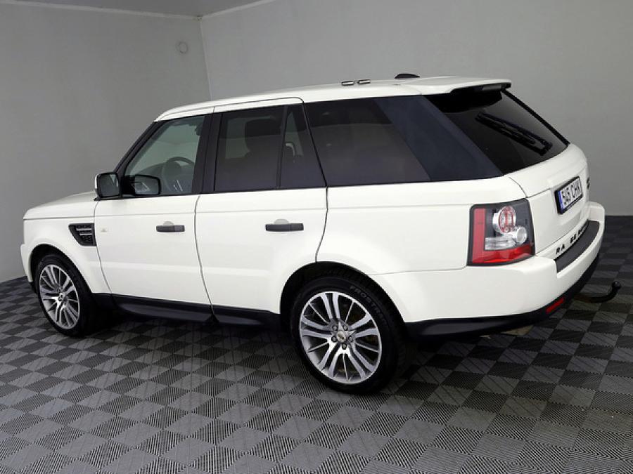 Balts Land Rover Range Rover Sport 2009 Tallina, ar dzinēja tilpumu 3.00 L un nobraukumu 317 tūkst. km par 4499 €, foto 5 vietnē AUTOMOTO.COM.LV
